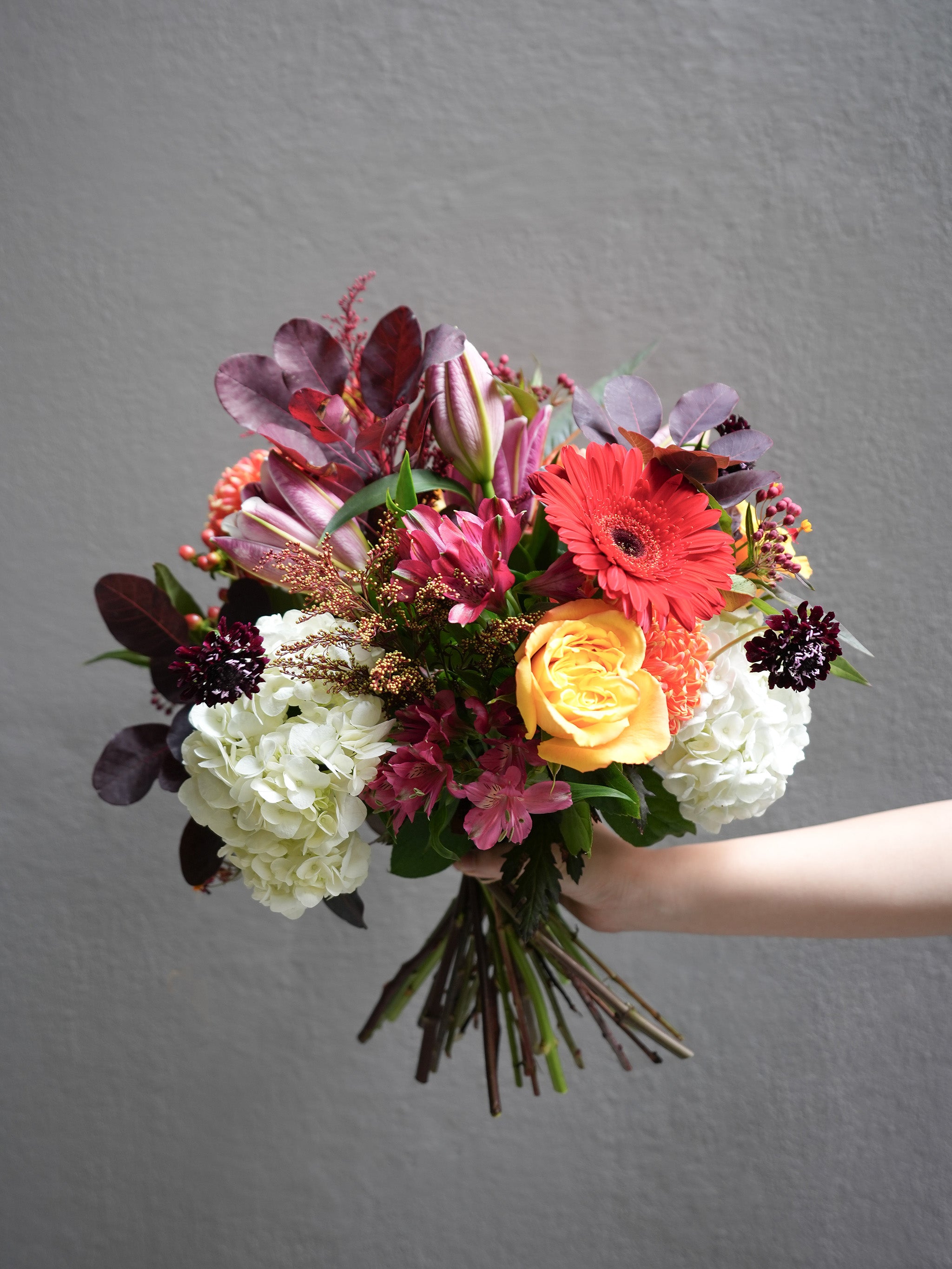 Classic Charm - Flower & Plant Free Delivery | Toronto Flower Shop ...